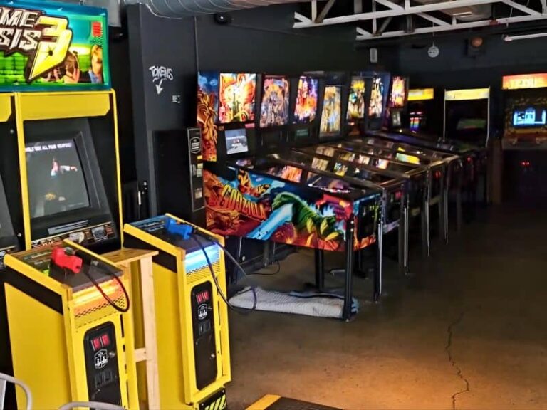 23 Best Arcades In Michigan 2024